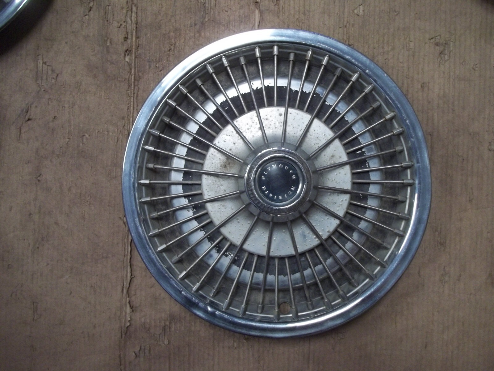 68 69 Plymouth Barracuda Valiant Hubcap Rim Wheel Cover Hub Cap 14 ...