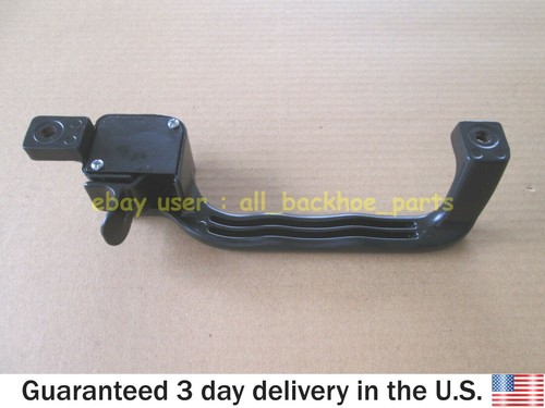 JCB BACKHOE - RIGHT HAND LATCH HANDLE REAR WINDOW (PART NO. 331/28235 ...