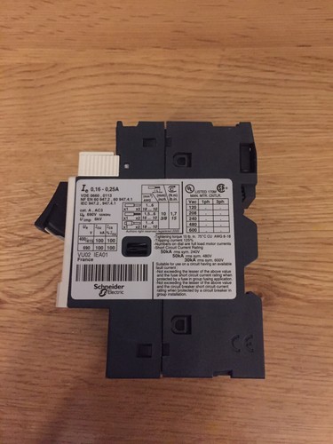 Telemecanique GV2-ME02 Motor Operated Circuit Breaker Starter 0.16 - 0. ...