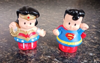 Wonderwoman and Superman Little People Fisher-Price DC Superhero ...
