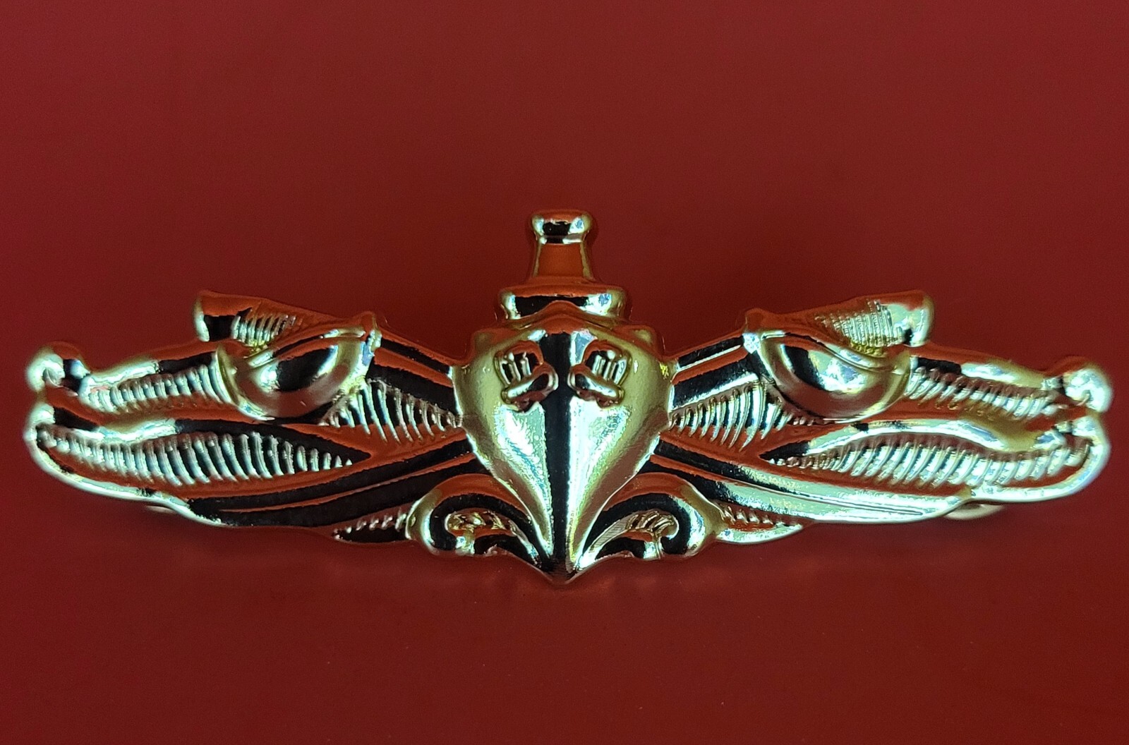 NAVAL SURFACE WARFARE Specialist ESWS REGULATION Gold BADGE PIN ...