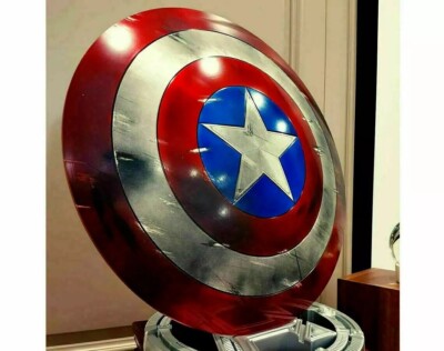 Captain America Shield - Mini Battle Damage Captain America Shield New ...