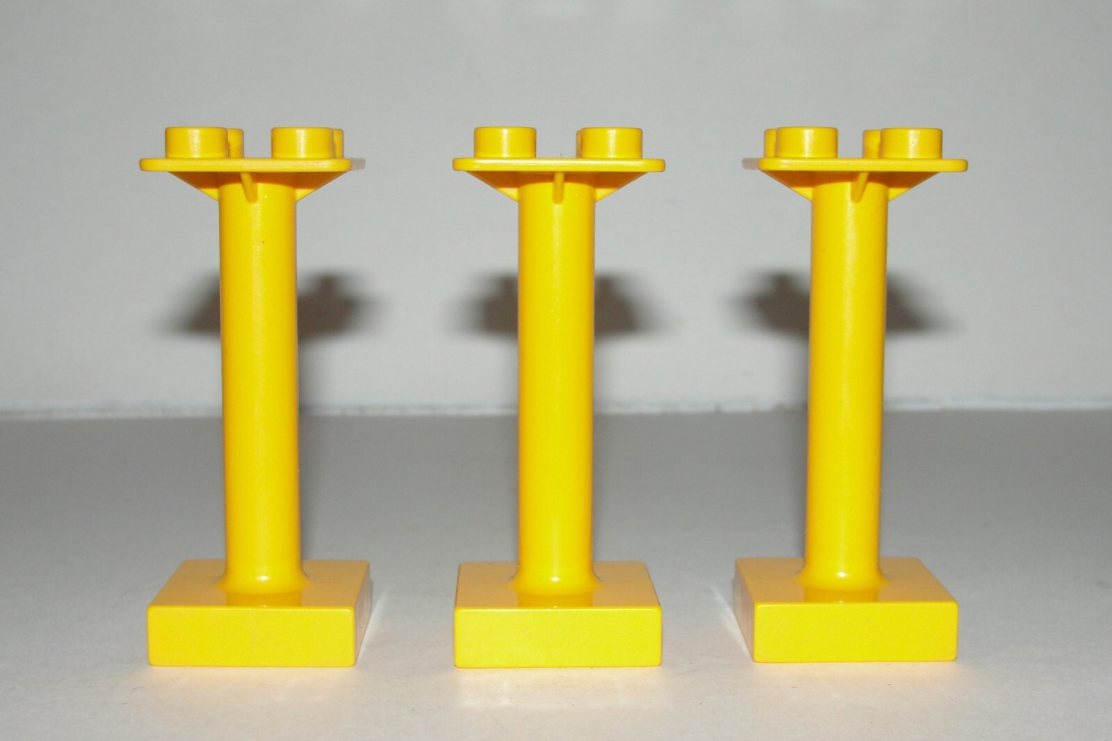 Lot of 3 Lego Duplo 93353 Support Column 2 x 2 x 4 Round Bright Light ...