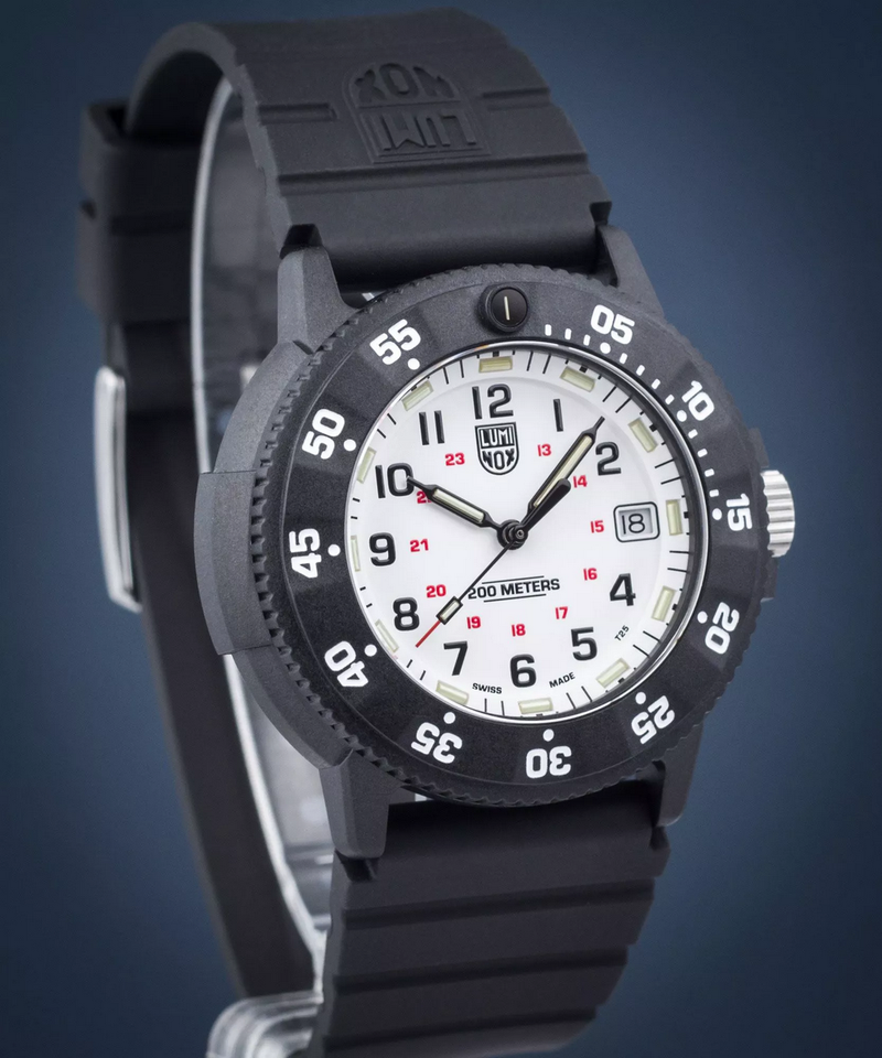 Luminox Navy Seal White Dial Date Display Military Men's Watch XS.3007 ...