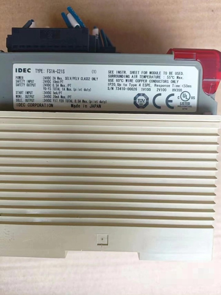 1pc USED IDEC FS1A-C21S Safety Controller TESTED By DHL or FedEx #V2XQ ...