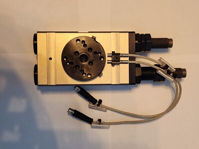 SCHUNK PNEUMATIC ROTARY ACTUATOR RM21-W-L5 | eBay