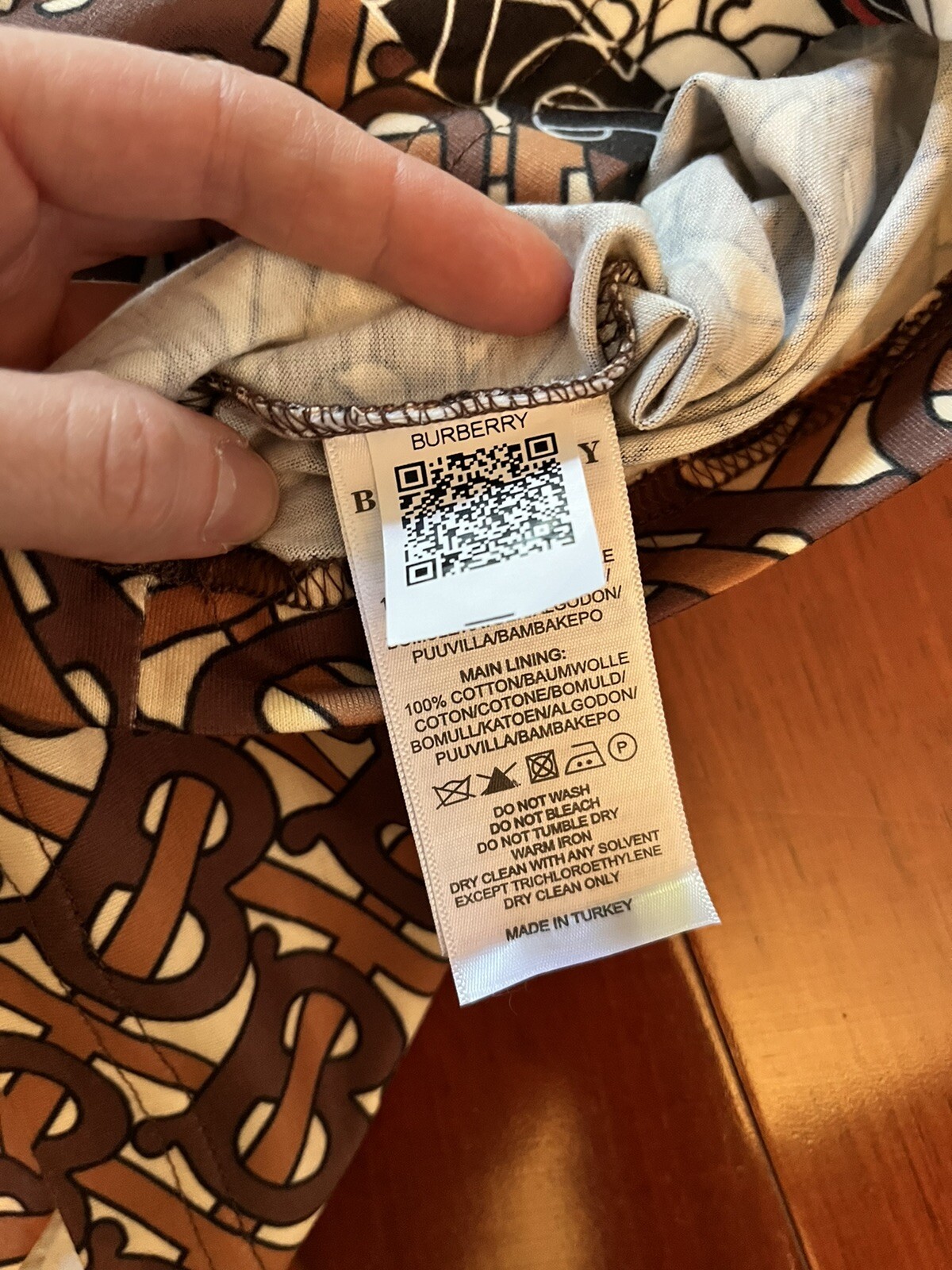 Burberry TB Monogram Logo Graphic Stripe Fitted S Sma… - Gem