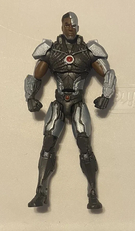 Cyborg New 52 Injustice