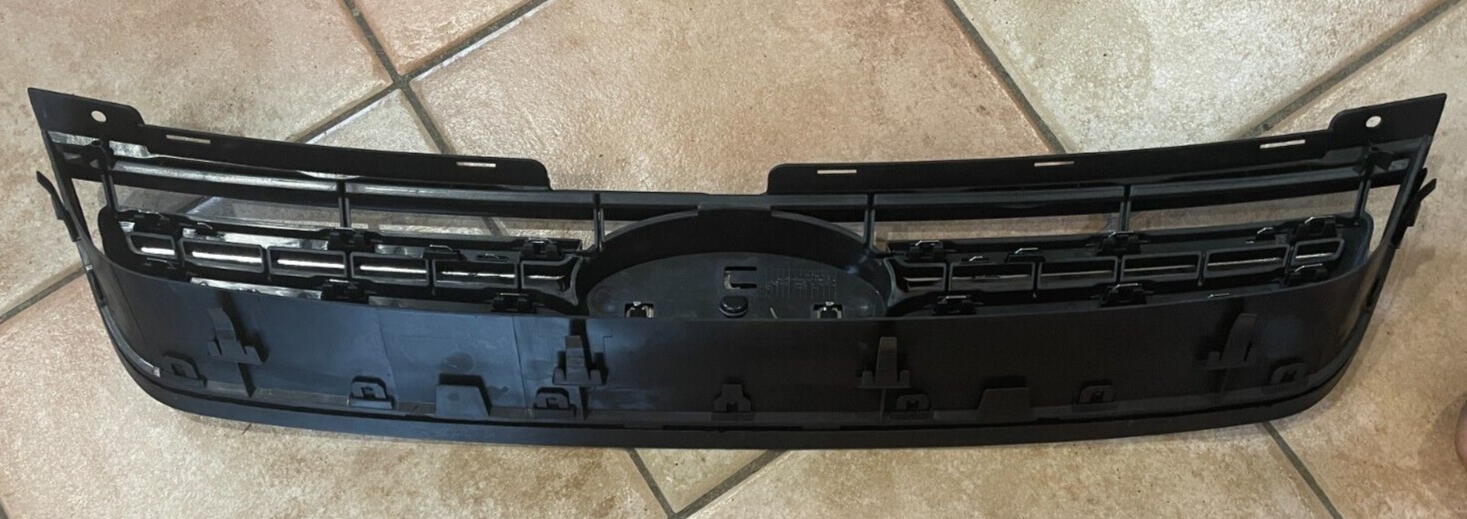 Ford FG2 Falcon XT Base or R6 Ute Radiator Grille BR2Z8200AA Genuine ...