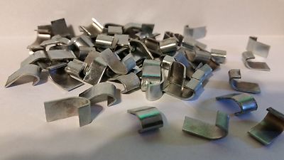 100 Zinc Plated J Clips. Cage Clips for Rabbit Poultry Game Bird Cage ...
