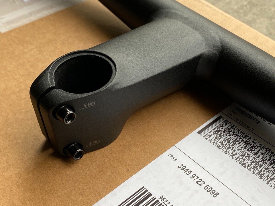 Canyon CP16 1-Piece Aluminum Cockpit Handlebar/Stem Combo For Your ...