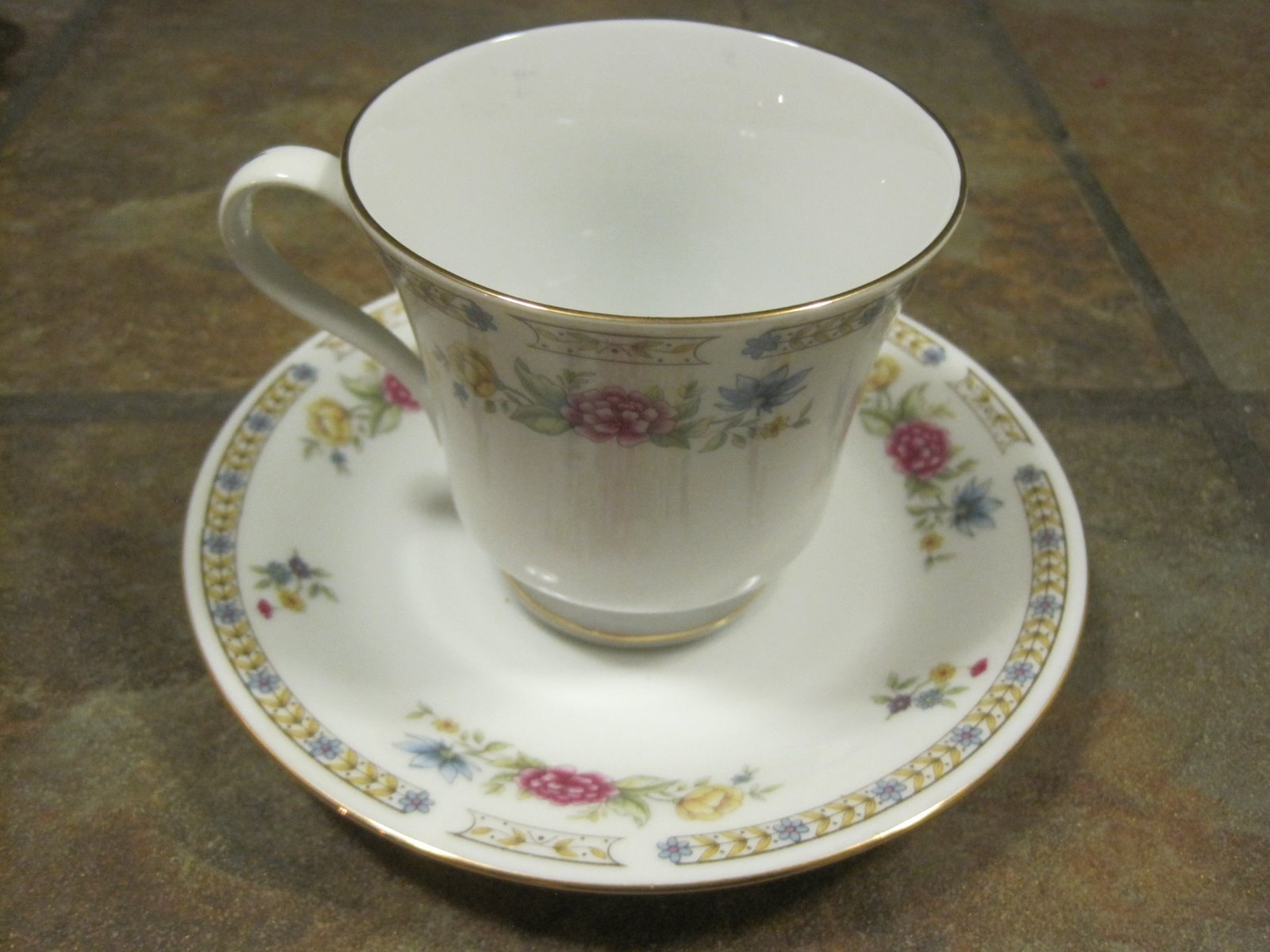 LILING CHINA ~ 'LING ROSE' ~ (6) CUP AND SAUCER SETS, PATTERN #1106 ...