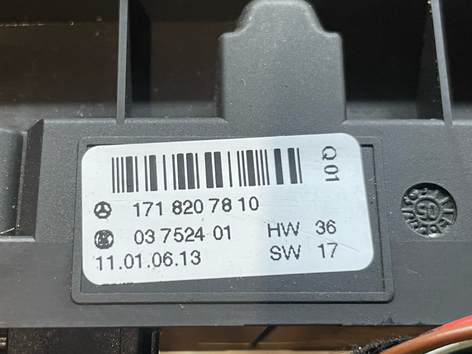 MERCEDES BENZ SLK R171 WARNING HAZARD CENTRAL LOCKING SWITCH 1718207810 ...