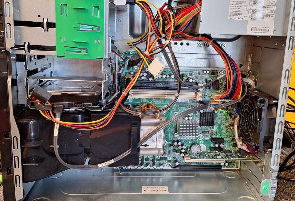 Retro PC - Windows XP AMD Dual Core 2.59GHz 2GB DDr3 250gb HDD | eBay