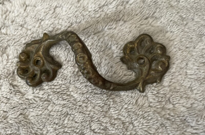 Sewing Machine Parts - Sewing Machine Drawer Pull