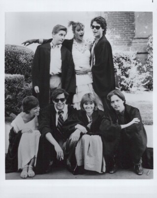 St. Elmo's Fire cast pose together in their school graduation outfits ...