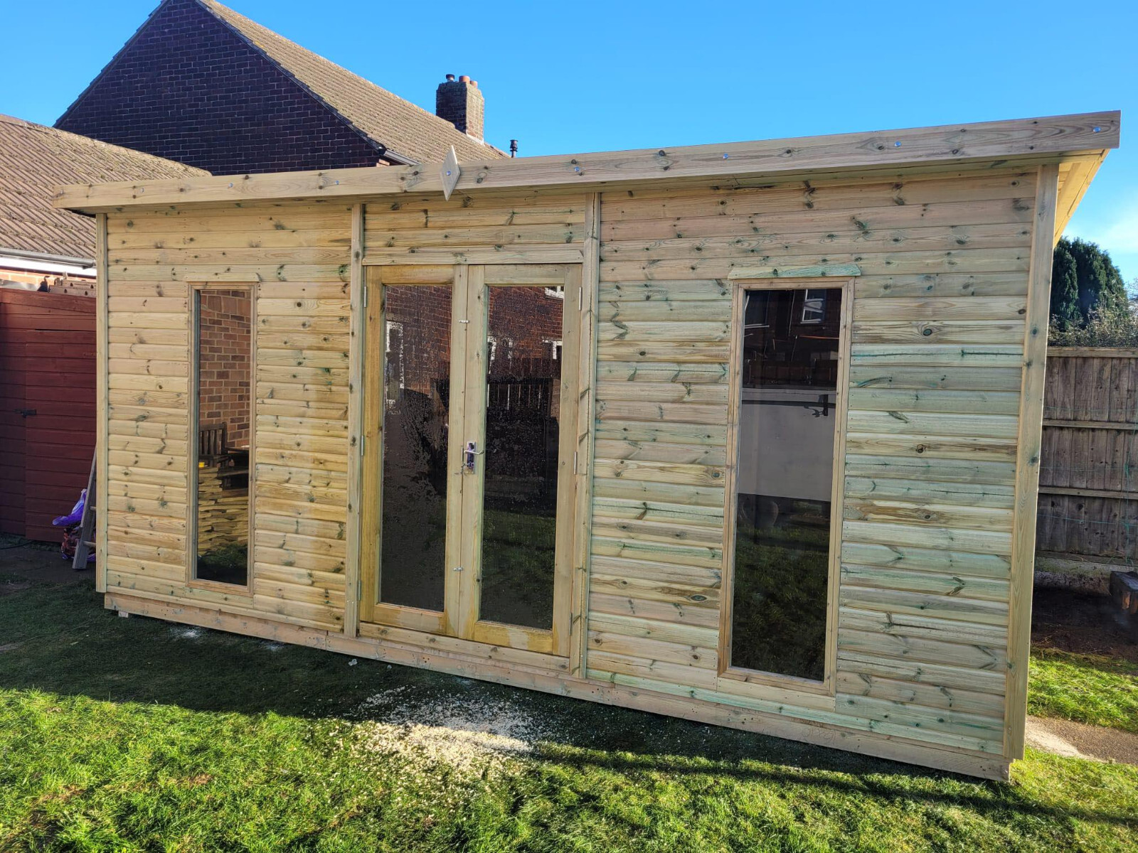 SHED SUMMERHOUSE PENT SUMMER HOUSE CHECK FREE DELIVERY ZONE BELOW | eBay UK