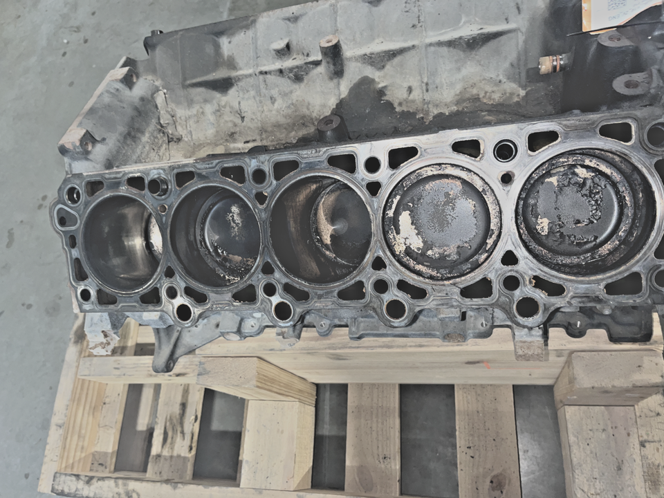 Ford Van 6.8 V10 2 Valve Shortblock Engine 2001-2020 / F250 F350 2000 ...