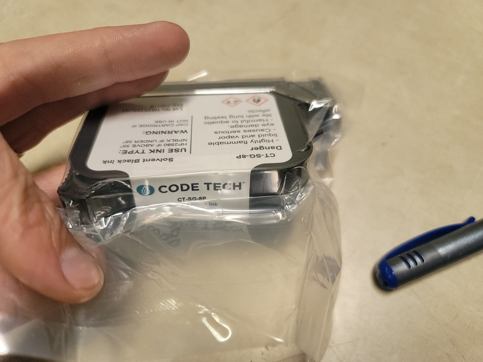 Solvent Ink Cartridge For HP 2580 Black Ink with Optical Density Suited ...