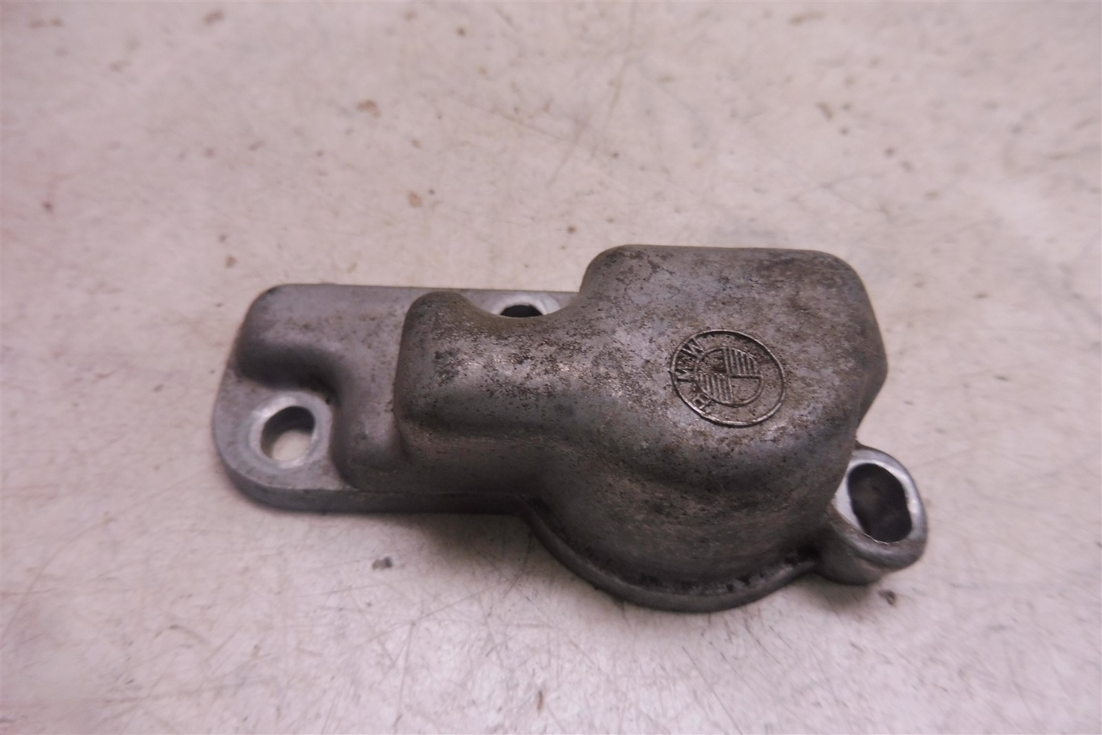 1982 BMW R100 SM347-4. Engine crankcase small cover cap | eBay