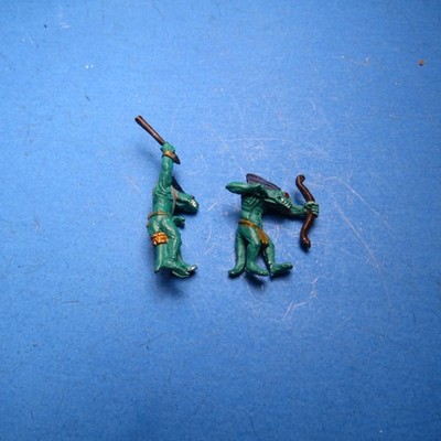GW Warhammer Fantasy The Old World Lizardmen Skink Crewmen OOP x2 d04 ...