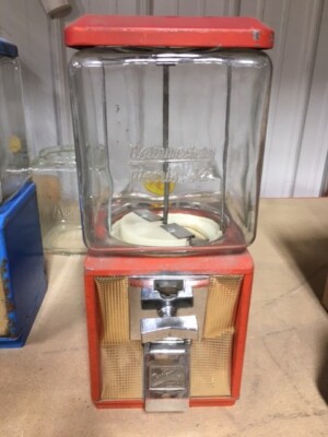Candy & Bulk Vending - Northwestern Gumball Machine