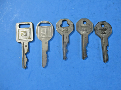 5 vintage GM Briggs & Stratton Rochester Products keys | eBay
