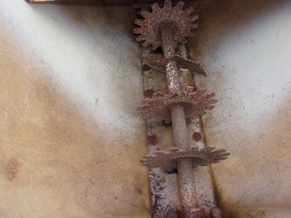 Used Ford 309 -2 Row Planter with Fertilizer (FREE 1000 MILE DELIVERY FROM KY) | eBay