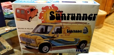 Open Box 1978 Vintage MPC Ford SunRunner Custom Van 1:25 Kit #1-0421 ...