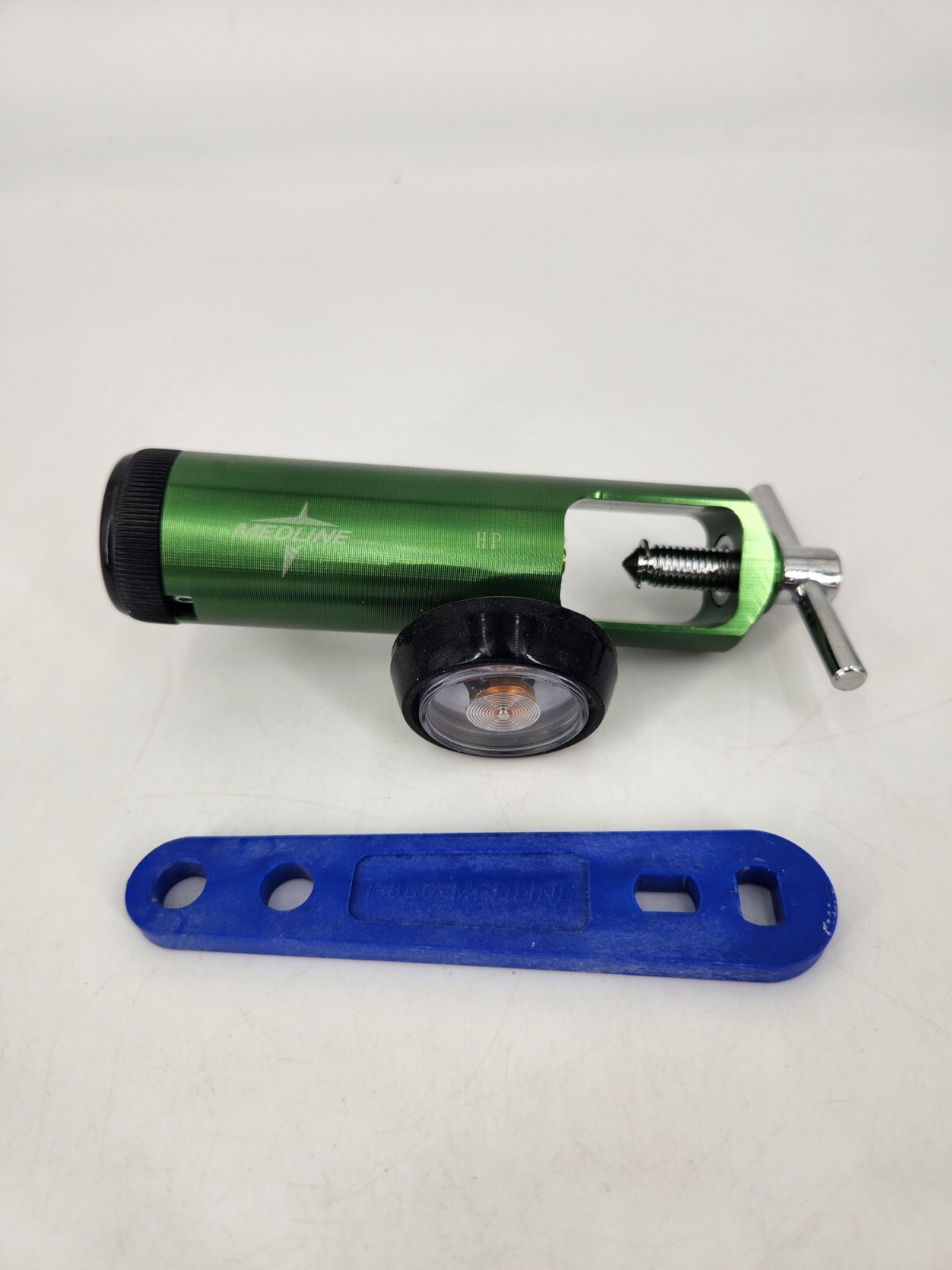 Medline HCS8725M 50 PSI Oxygen Regulator 0-25 LPM CGA: 870 Used | eBay