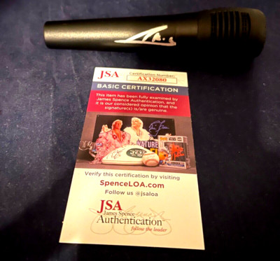 Akon Konvicted Trouble Smack That Beautiful Autographed Signed ...