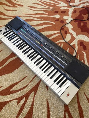 Casio CT-6000 Electric Keyboard 20 Tones 8 Effects 13 Rhythms Pitch ...