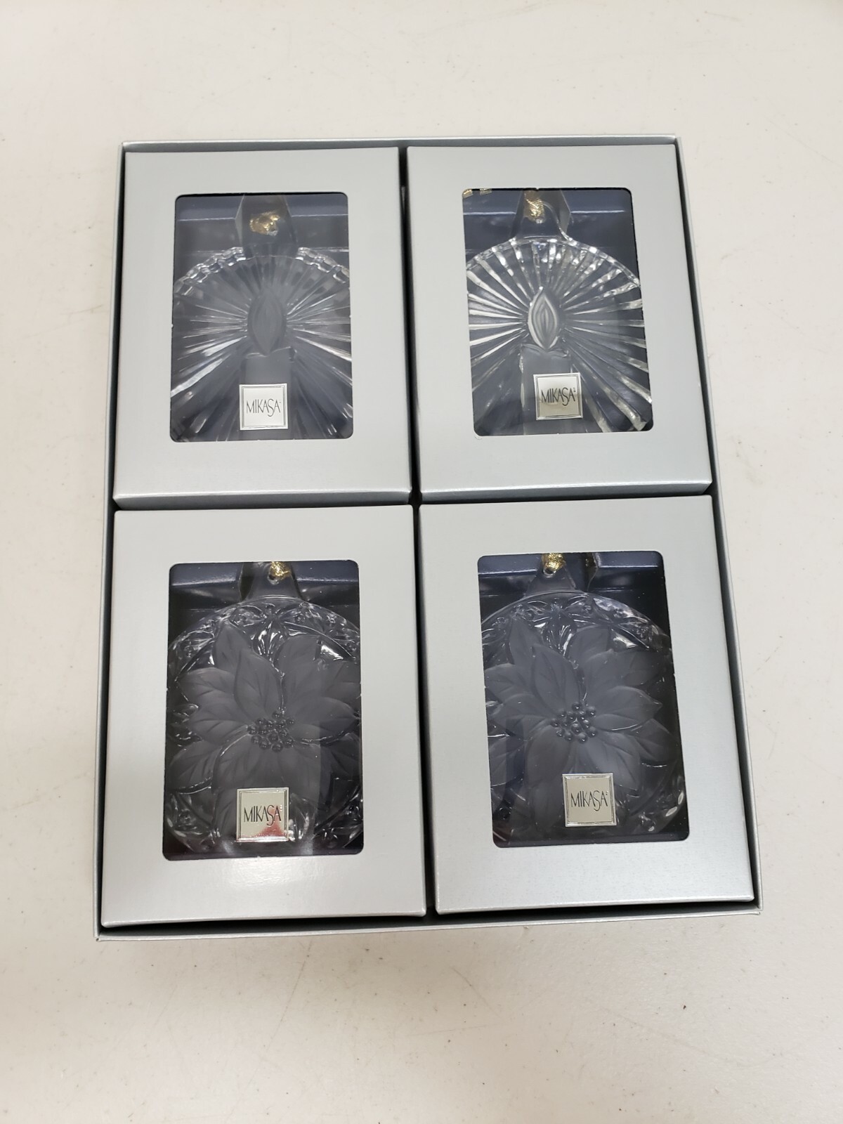 Mikasa Festive Poinsettia Noel Glass Christmas Ornaments Set Of 4 QQ181 ...