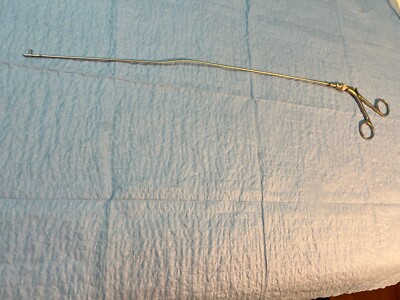 Circon ACMI 330H Handle w/ 332S8 Flexible Forceps 8 Fr Flexible ...