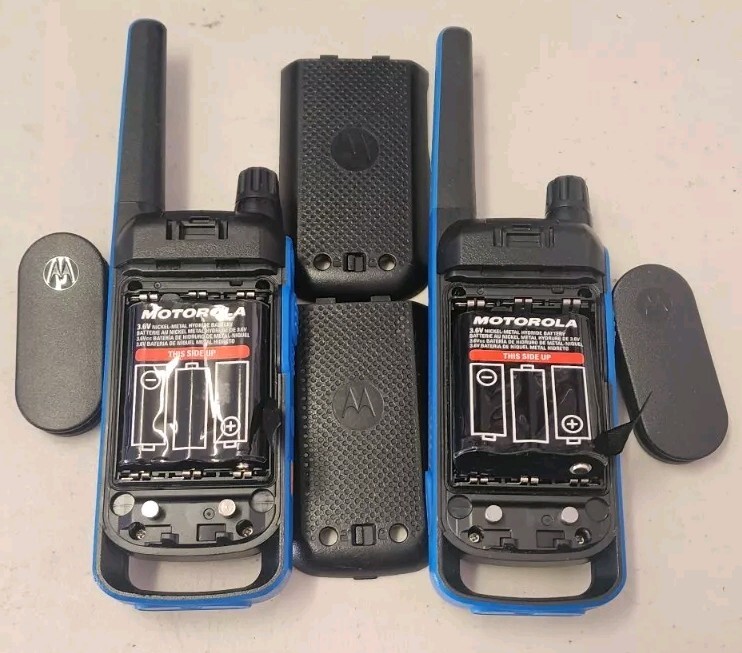 Motorola Talkabout T800 Two-Way Radios - Blue/Black - Pack Of 2 - Used ...