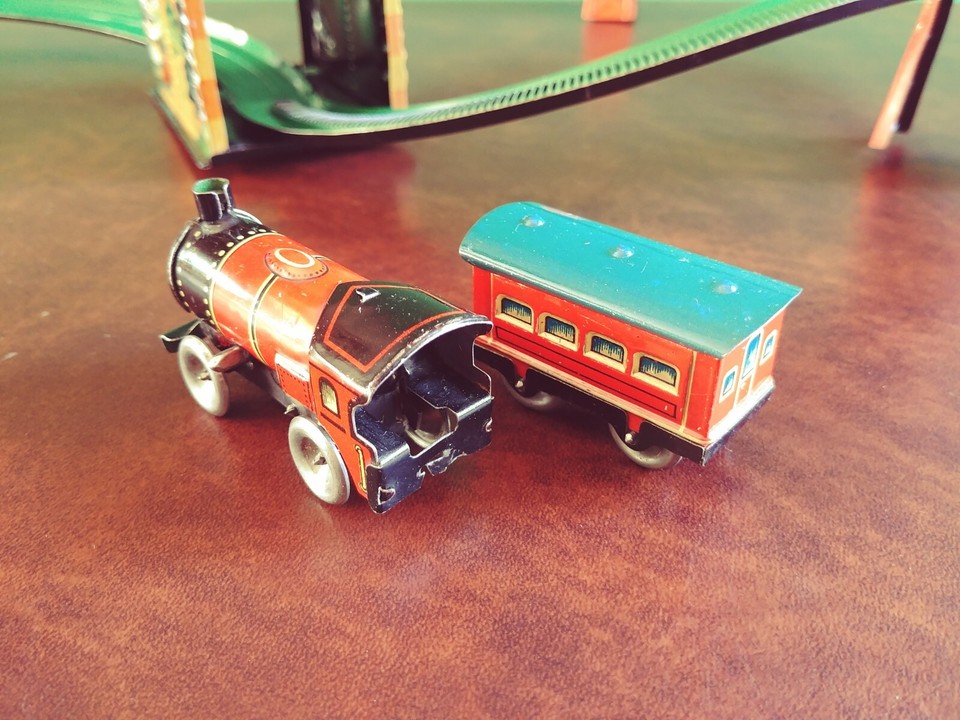 Very Rare c.1937 Einfalt Technofix 235 Tin wind-up Miniature Railway w ...
