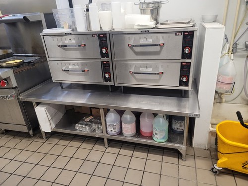 Hatco HDW-2 Freestanding Two Drawer Warmer - 208V, 900W, 4.3 Amps, 50 ...