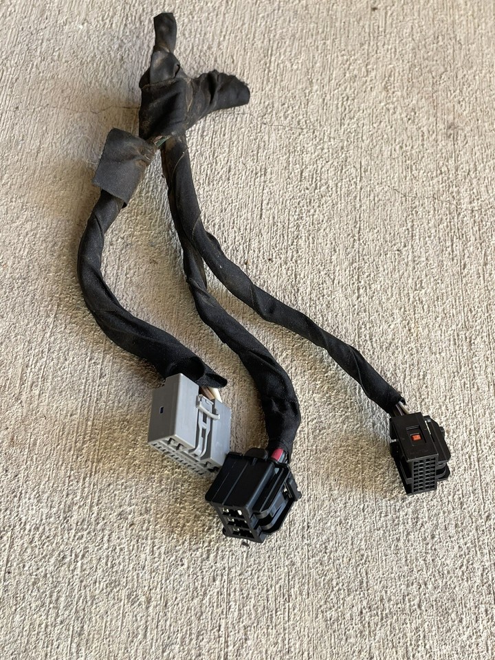 2010-2015 Cadillac SRX Tailgate Liftgate Gate Door Control Module ...