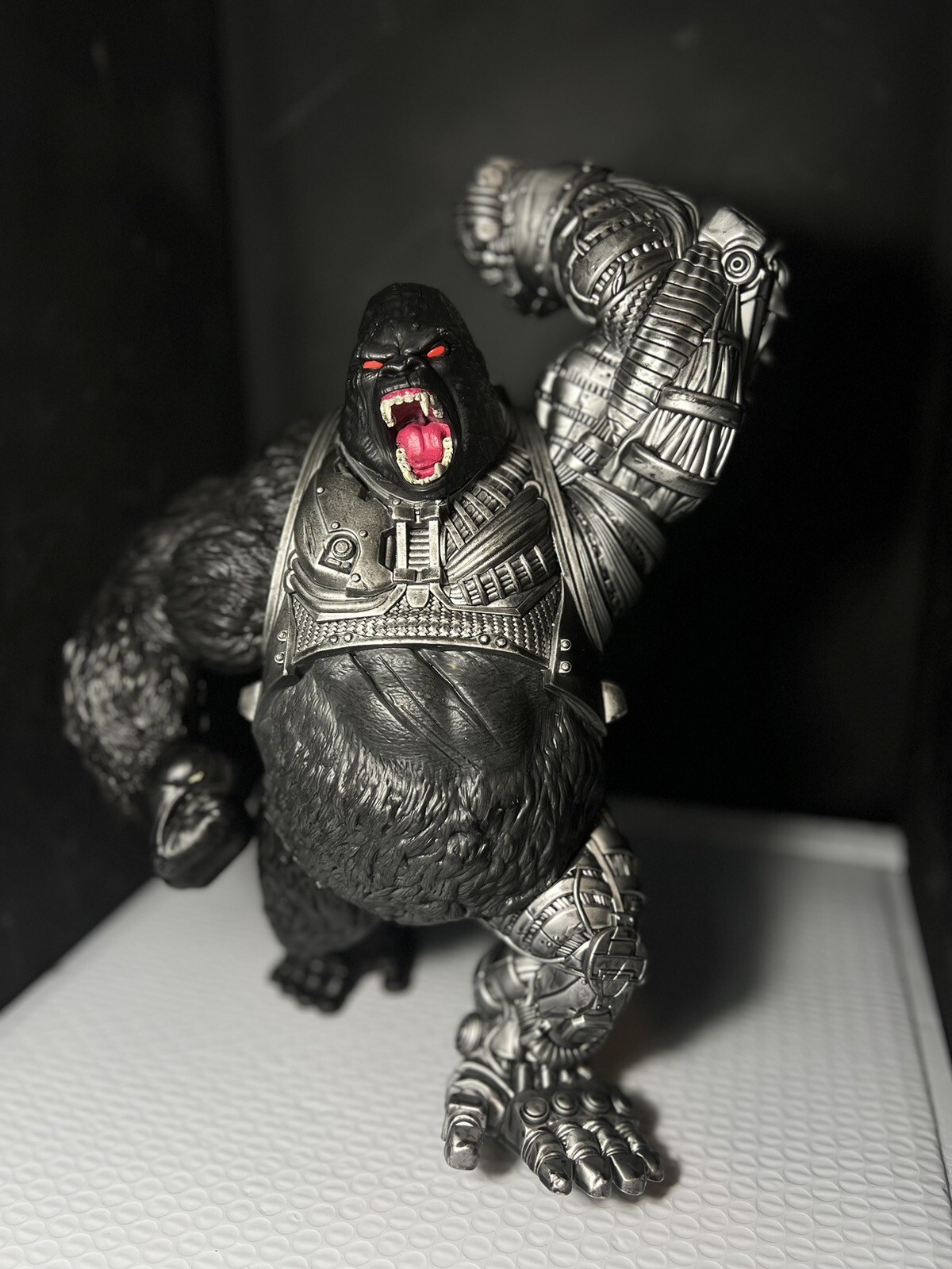 Cy-Gor McFarlane Toys Raw10 Cybernetic Silverback Gorilla Loose Figure ...