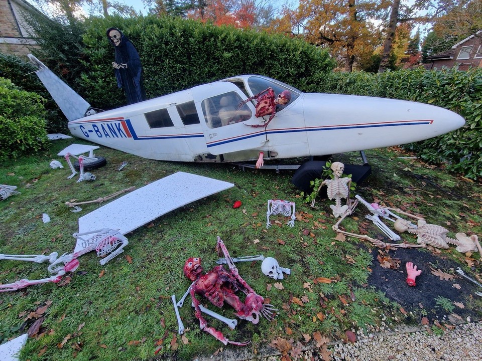 Piper Seneca II Fuselage - Airplane - Aircraft | eBay UK