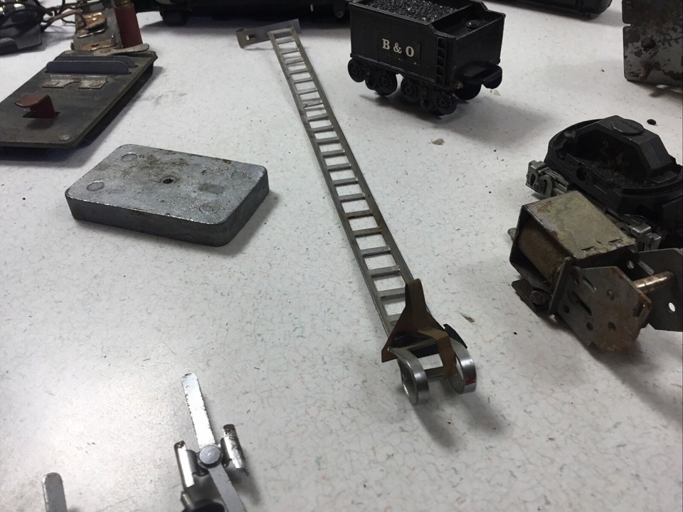 Mix Lot Model Train Repair Parts Engine No. 81 Lionel Rheostat Manual ...