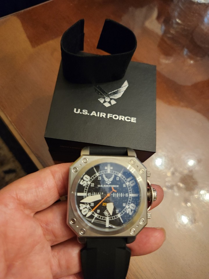 U.S. Army Wrist Armor Black Silicone Strap Men's Watch & Stainless ...