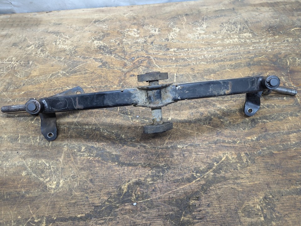 John Deere 160 165 170 175 180 185 Front Steering Axle Assembly | eBay