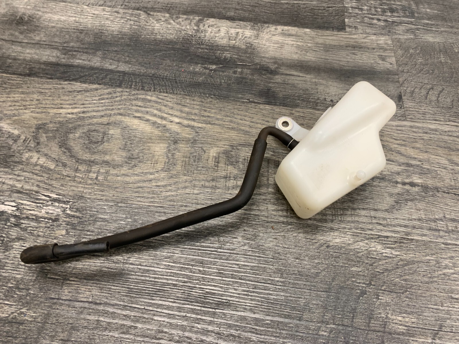 Yamaha 2015-2023 R3 OEM Radiator Water Bottle Recovery Tank | eBay