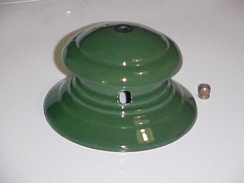VINTAGE COLEMAN SINGLE MANTLE LANTERN GREEN TALL VENT CAP & CAP NUT ...