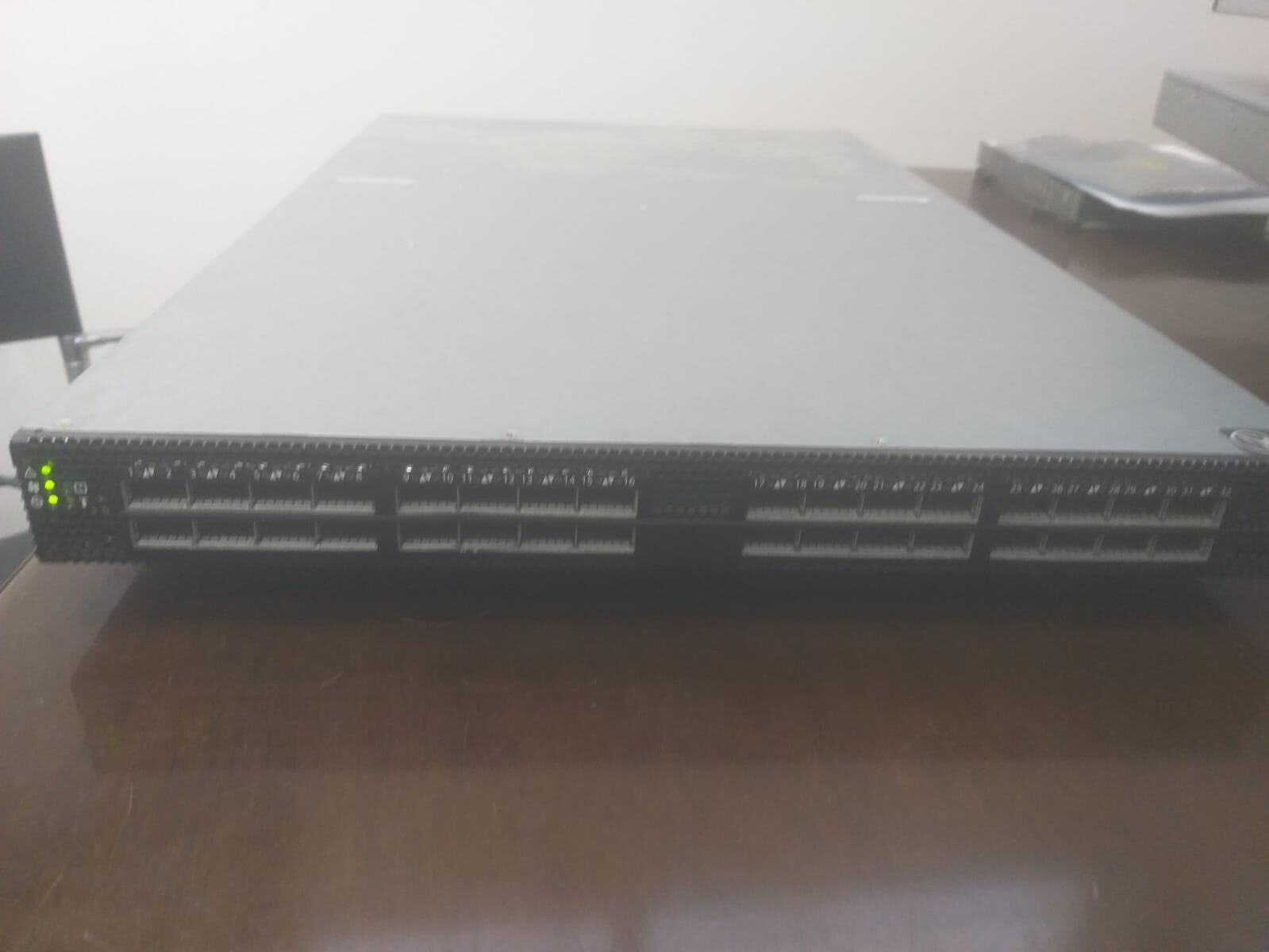 Mellanox MSN2700-BS2F Spectrum-based 40GbE 1U Open Ethernet Switch ...