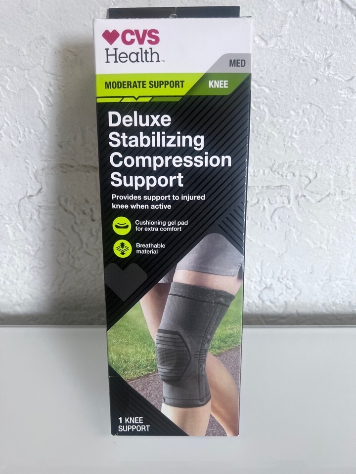 CVS Deluxe Stabilizing Compression Knee Moderate Support Size Medium ...