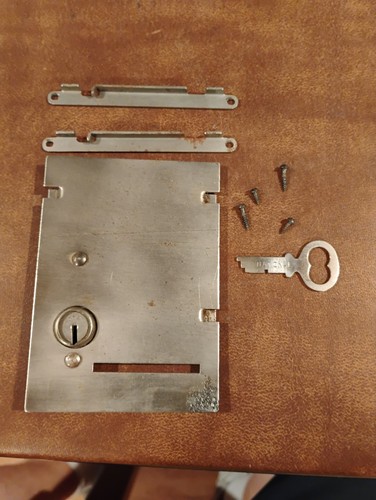NATIONAL CASH REGISTER ORIGINAL GOLD COIN COVER & ORIGINAL Key Model ...