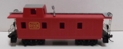 HO Scale / Gauge * Red Caboose * The DIXIE LINE Caboose * with Kadee ...