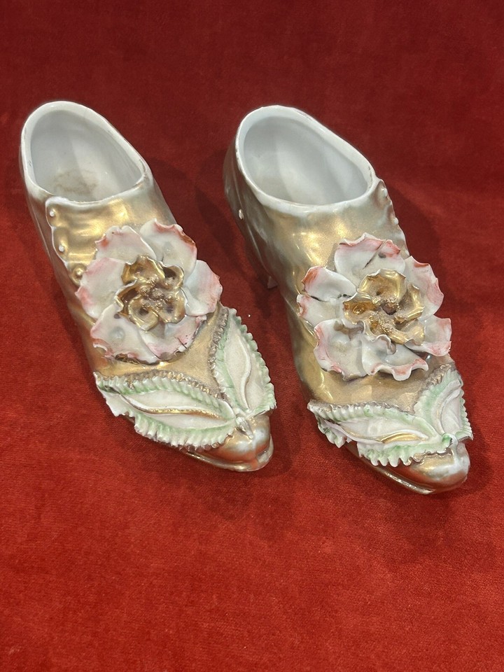 ANTIQUE VICTORIAN PORCELAIN COLLECTIBLE LADIES SHOES LACE /FLORAL #69 ...